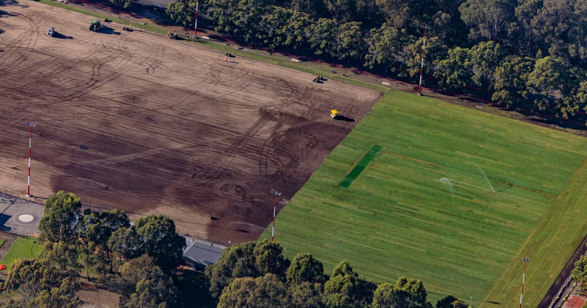 Leathwood | The Crest sporting fields turf install